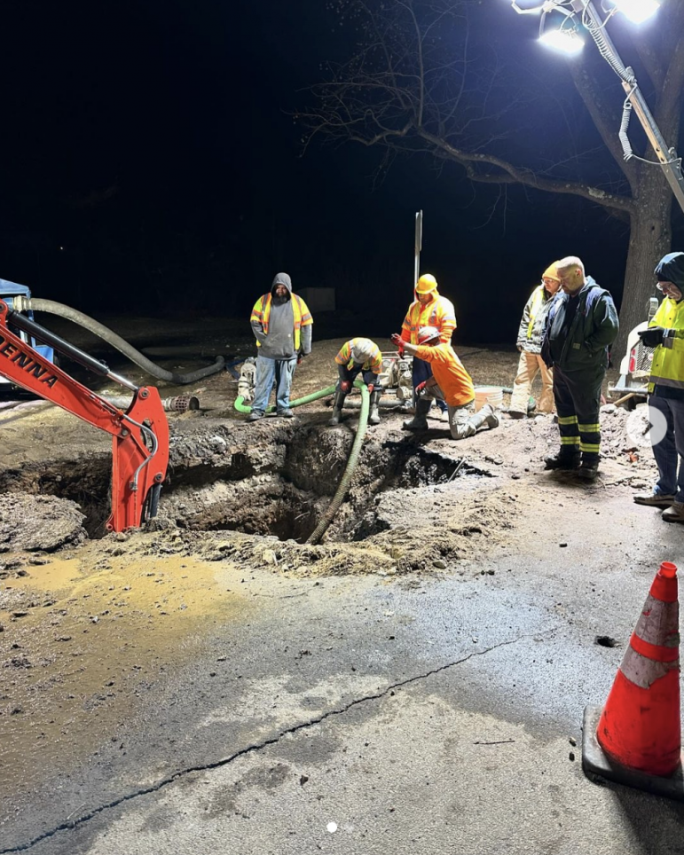 First Selectman Describes and Records Video of Sewer Main Break at Weed ...